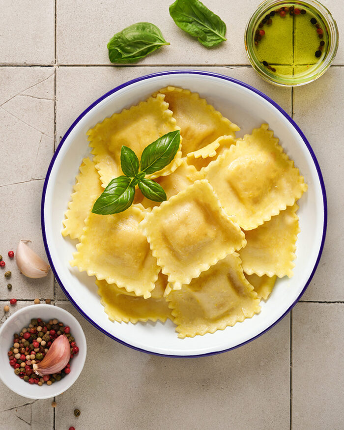 Organic Ricotta & Spinach Ravioli – Via Emilia